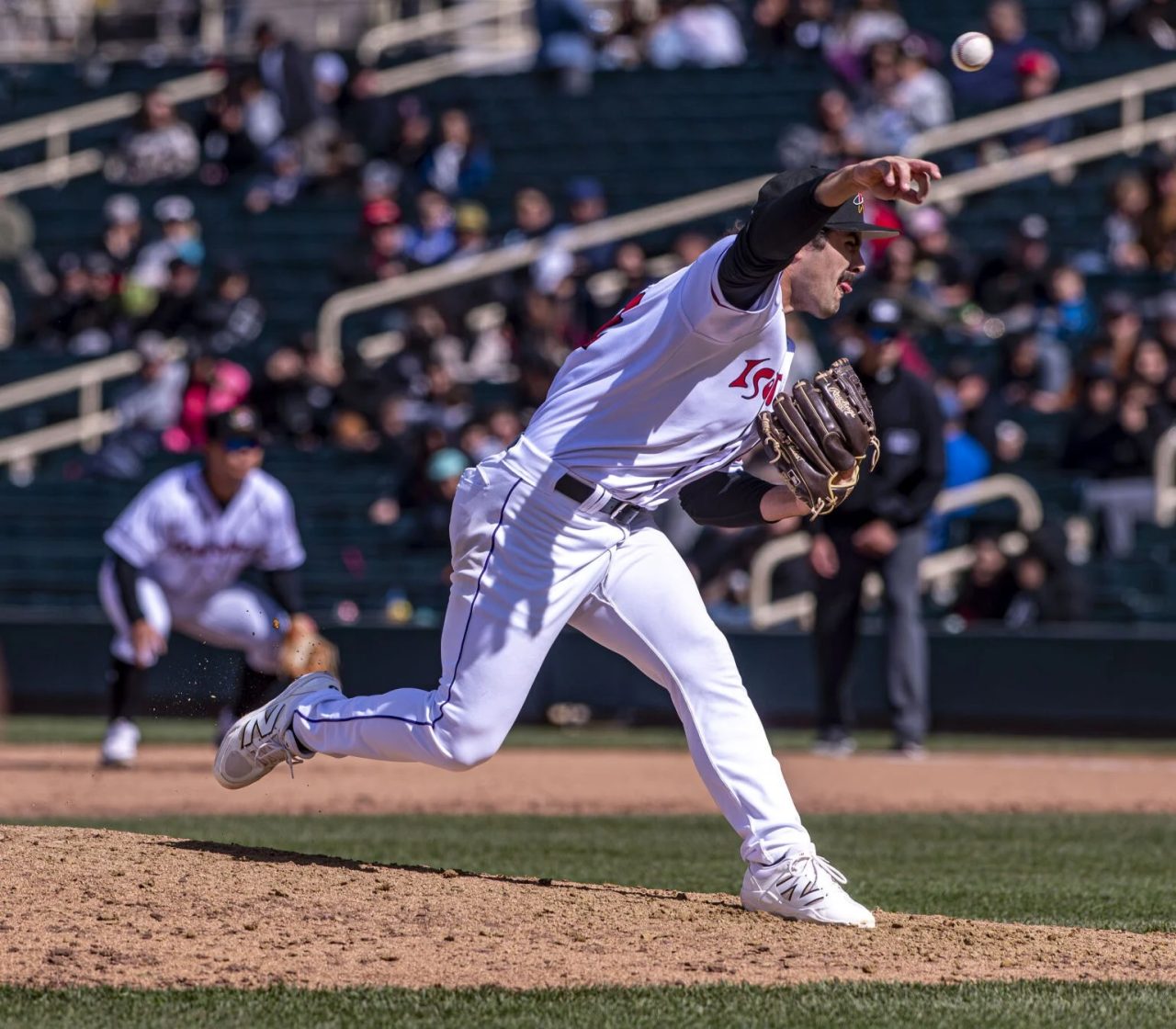 Pirates in baseball: Zach Agnos, Carter Spivey pick up saves for ...